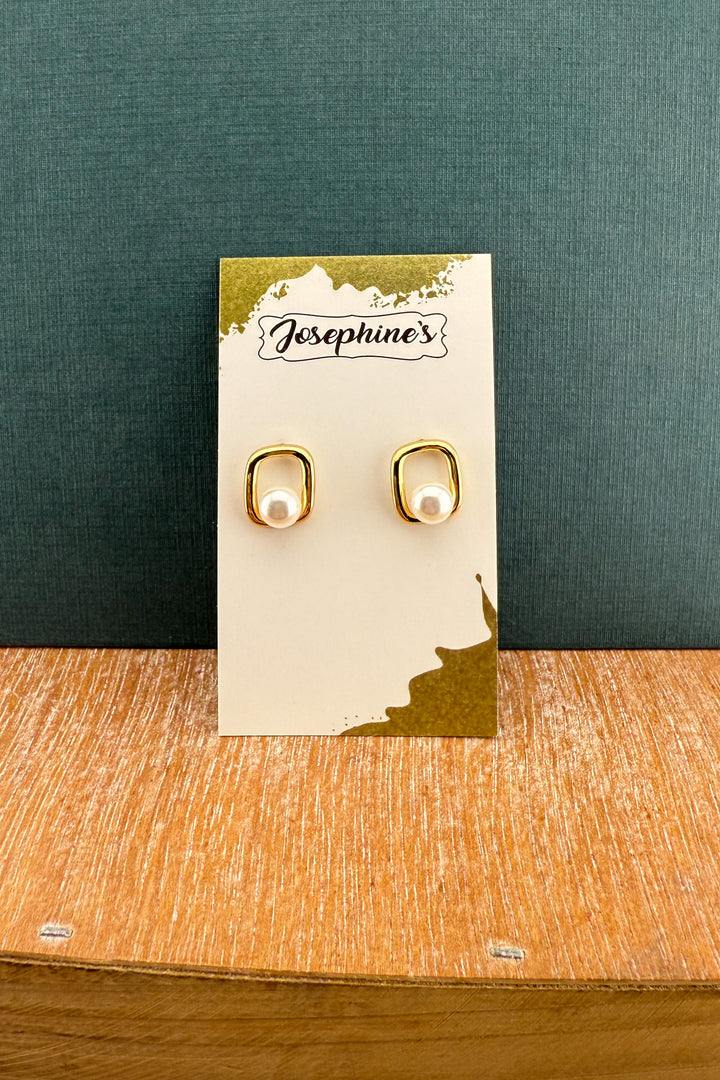 The 14K Pearl Frame Studs – Josephine's Boutique